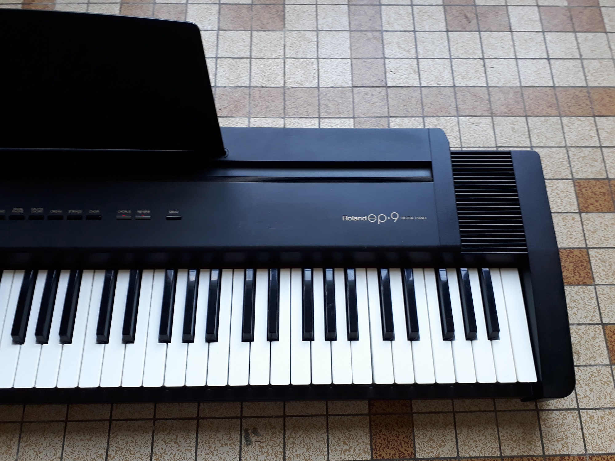 Roland EP-9e : Meilleurs prix neuf, Avis, Test et Vente d'occasion ...