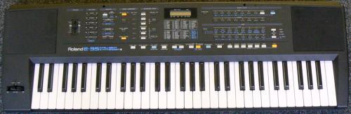 Roland E-35 : Meilleurs prix neuf, Avis, Test et Vente d'occasion - EasyZic