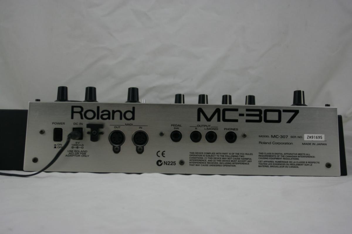 Roland MC-307 Groovebox : Meilleurs prix neuf, Avis, Test et Vente d ...