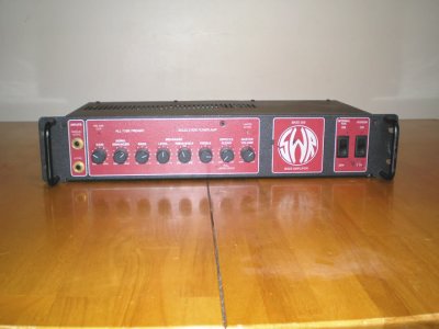un ampli plutot claquant - Avis SWR Basic 350 - EasyZic